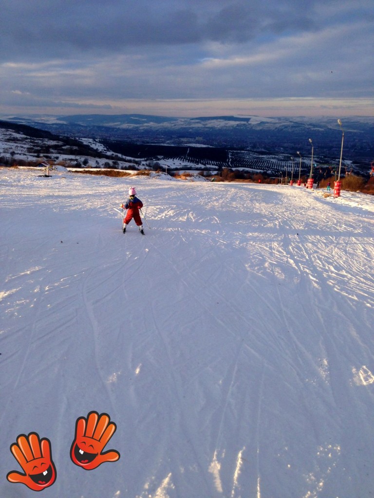 Cum este la schi pe pârtia de la Feleacu? - Manute Pricepute